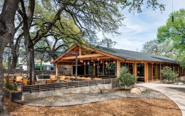 Inside Loro, the Asian Smokehouse From Aaron Franklin and Tyson Cole ...